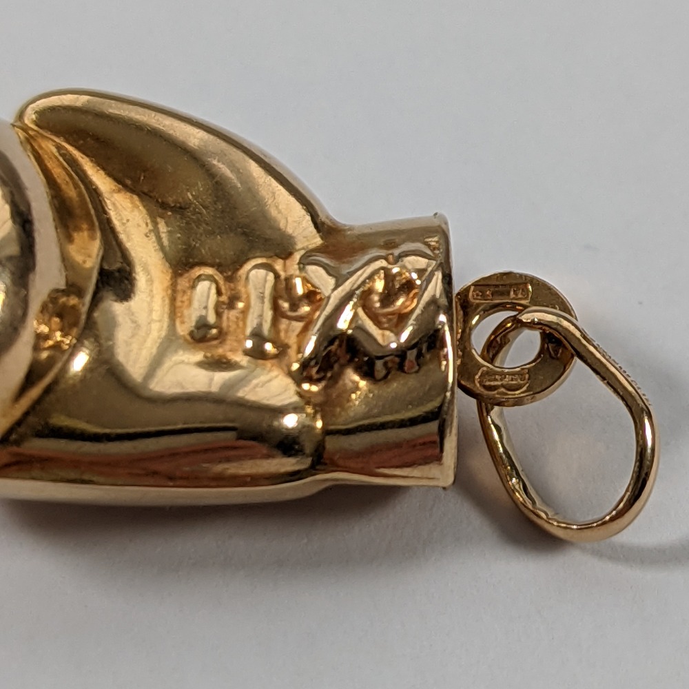 9ct Gold Boxing Glove Pendant - Own4Less